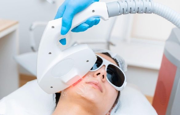 Benefits Of Cold Laser Therapy: Operation & Effectiveness